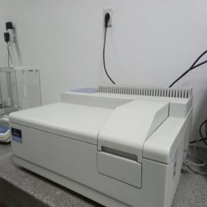 Perkin Elmer Lambda 35 UV/VIS Spectrometer – Naučnoistraživačka oprema